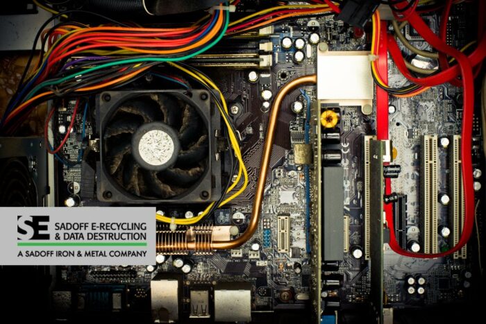 What Parts of a Computer Cannot be Recycled?